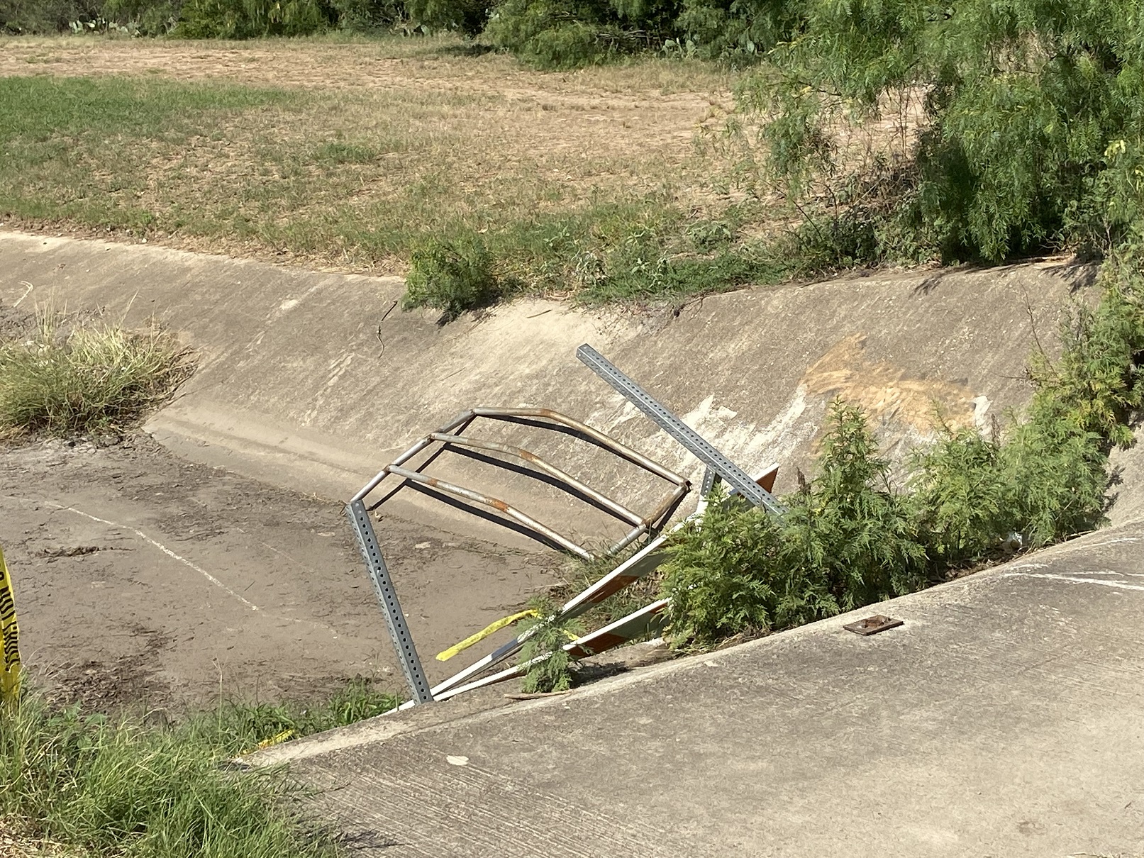 Robb Elementary School Area Map and Campus Pictures - Uvalde Hesperian