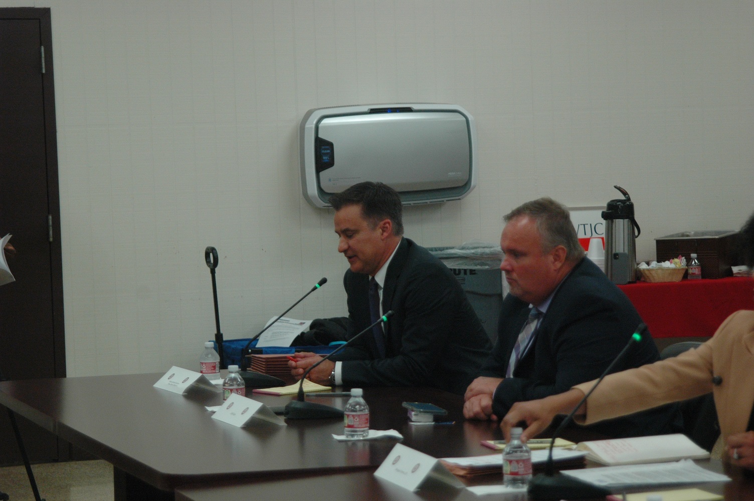 Senator Roland Gutierrez: It's time Gov. Abbott addresses gun safety ...